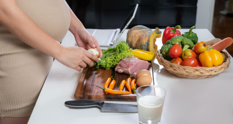 Top 10 Foods to Eat During Pregnancy For Baby's Brain Development | Dr ...